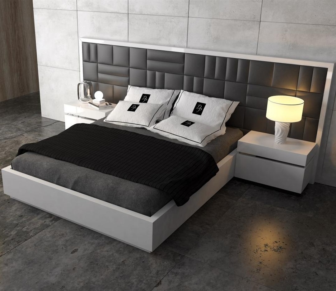 15 Stunning Layout Ideas for Small Square Bedrooms - luxehomeinspiration